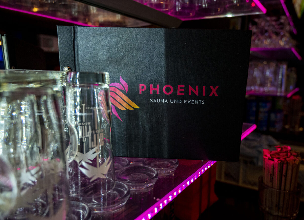 Einblicke in die Phoenix Männer Sauna Koeln. | Phoenix Sauna Koeln ...